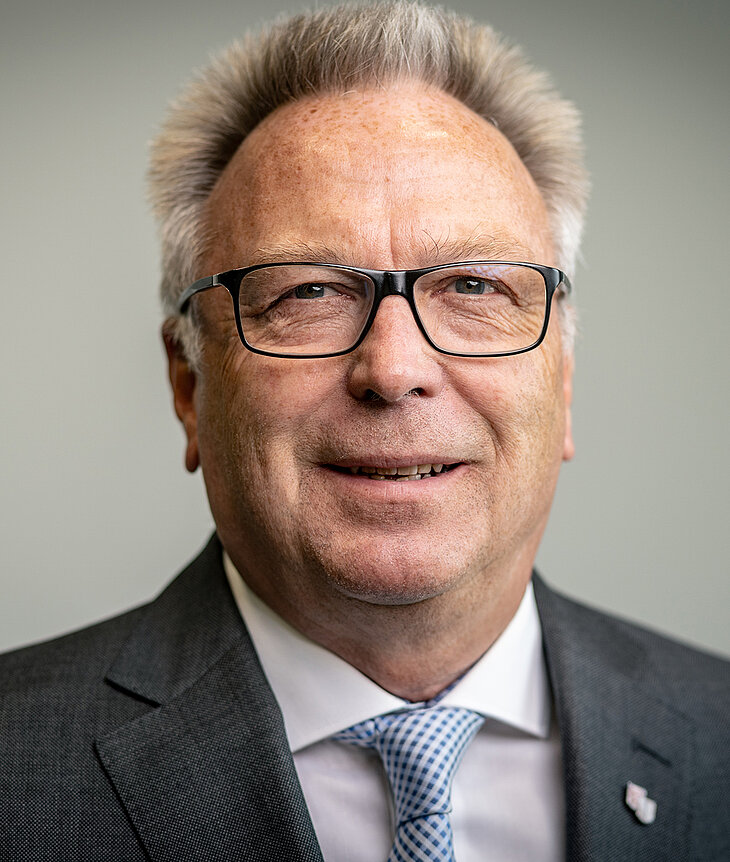 Lebenslauf Dr. Pinkowski